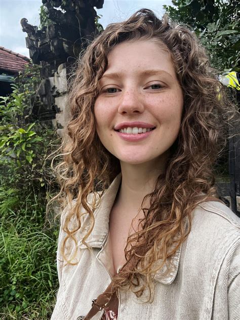 Meow Meow R Freckledgirls