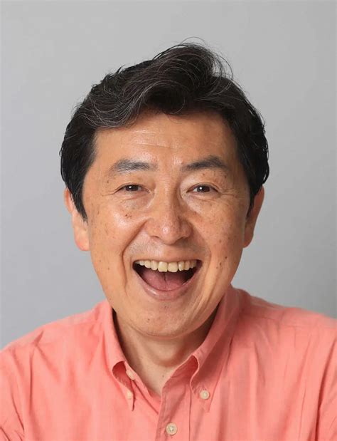 笑顔を見せる笠井信輔（撮影・尾崎 有希） スポニチ Sponichi Annex 芸能