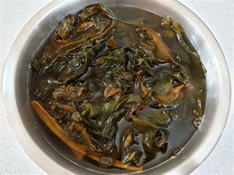 초간단하게 만드는 미역초무침 미역무침 황금레시피 마른미역요리