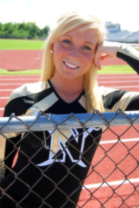 Cheerleading Bailey Cheer Poses Cheerleading Pictures Cheerleading Poses