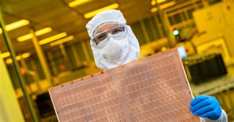 Ai 반도체 게임체인저 유리기판 등장에 주목받는 레이저 공정