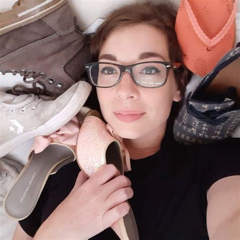 Soapy Daze Foot Adoration Foot Fetish Directory And Foot Fetish
