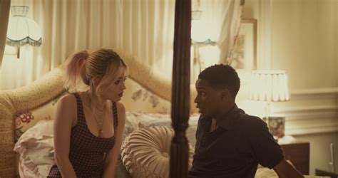 Netflix Marie Claire