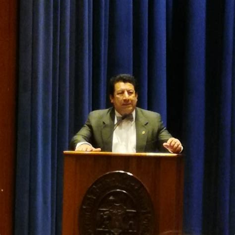 Doctor Edgar Lopez Inauguración Del Congreso De “terapia Respiratoria