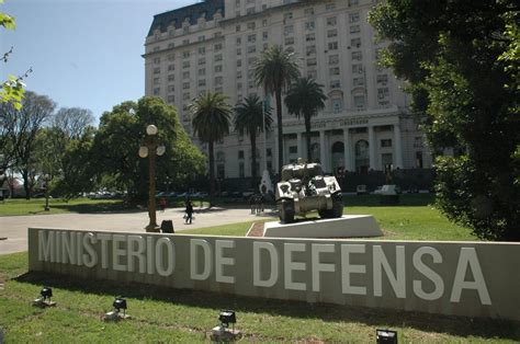 Ministerio De Defensa De Colombia Recuperó Cuatro Cadáveres En Cali