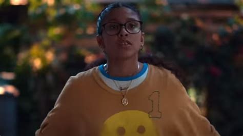 Netflixs Julie And The Phantoms Trailer Shootonline