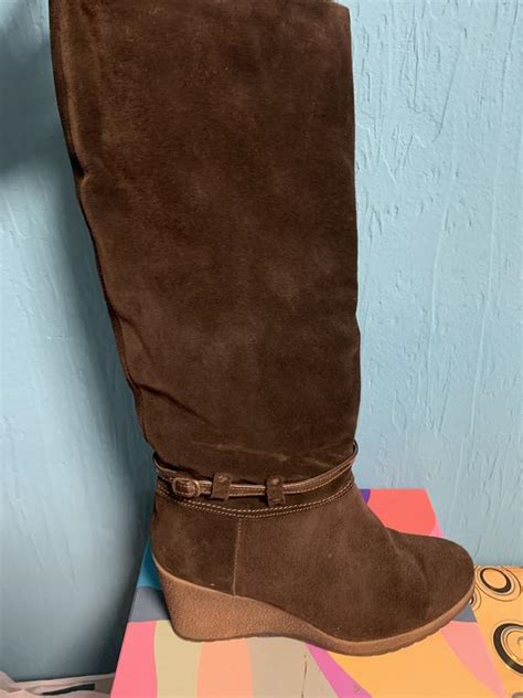 Зимові чоботи — ціна 800 грн у каталозі Черевики Купити жіночі речі за доступною ціною на Шафі