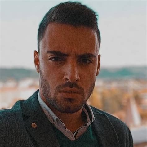من بنده انبه ام