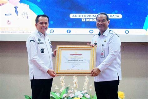 Pj Gubernur Sumsel Raih Penghargaan Peduli HAM Dari Kemenkumham