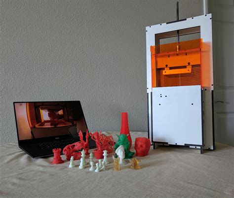 Printy An Open Source SLA 3D Printer Busy Experimenting With Different