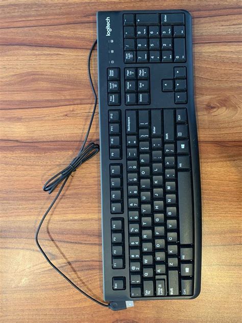 Logitech Keyboard Computers And Tech Parts And Accessories Computer Keyboard On Carousell