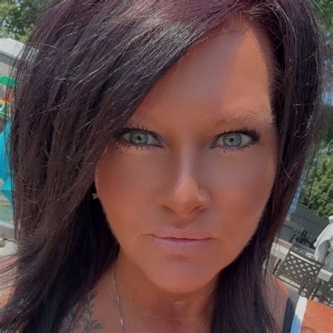 Lisa Strickler Van Horn Lisavanhorn74 • Threads Say More