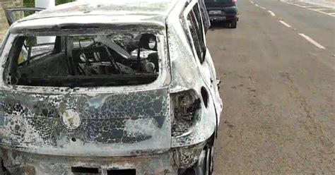 Quatro Pessoas Morrem Após Batida Frontal De Carros Em Rodovia De Goiás