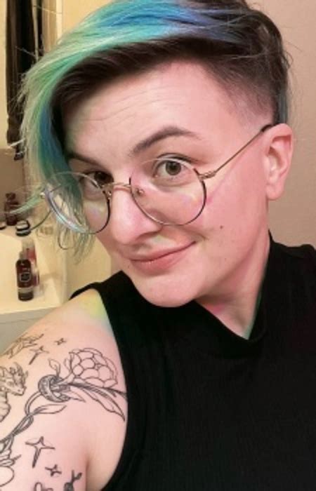 Hannah Alyea Человек