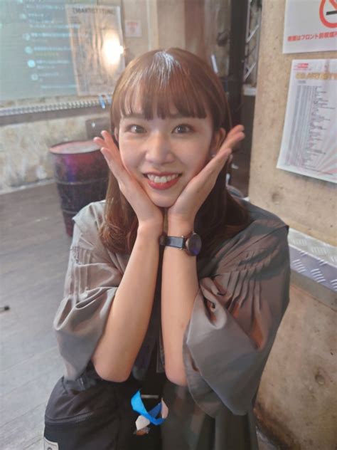 好きな二人 木漏れ日差す桜の園でlight