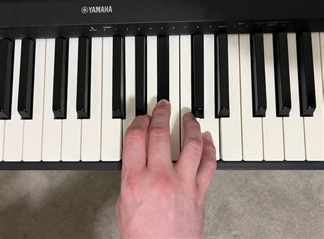 G Minor Chord Right Hand Digital Piano Review Guide