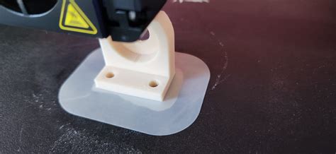 ender 3 first layer adhesion problems makes first layer a bit curvy