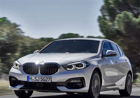 Yeni Kasa Bmw Serisi Donan Mlar Oto Kokpit