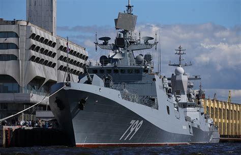 Фрегат Адмирал Макаров выполнил ракетные стрельбы на Балтике ВПК Name