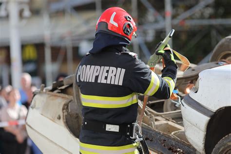 Simularea Unui Accident Cu Descarcerare La Timișoara