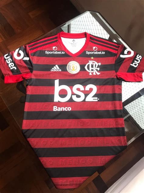 Ficou marcado na história Torcedor do Flamengo pega camisa de Bruno