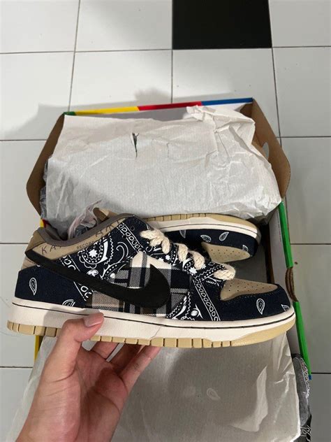 Nike Dunks X Travis Scott Us 10 Mens Fashion Footwear Sneakers On Carousell