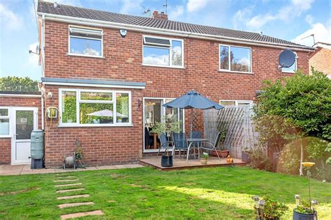 3 Bed Semi Detached House For Sale In Kirkdale Road York Yo10 Zoopla