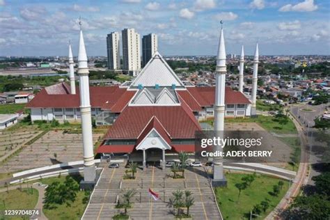 Hasyim Asyari Photos And Premium High Res Pictures Getty Images