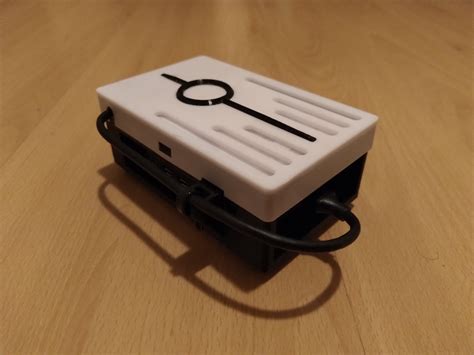 Minimalist Raspberry Pi 4 Case With 25 Hdd By Radomír Vrána