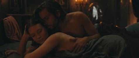 Mia Wasikowska Nude Pics Page 1
