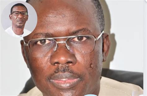 Mary Teuw Niane Que Me Plaise Votre Toge Qui Vous Déshabille Si Bien