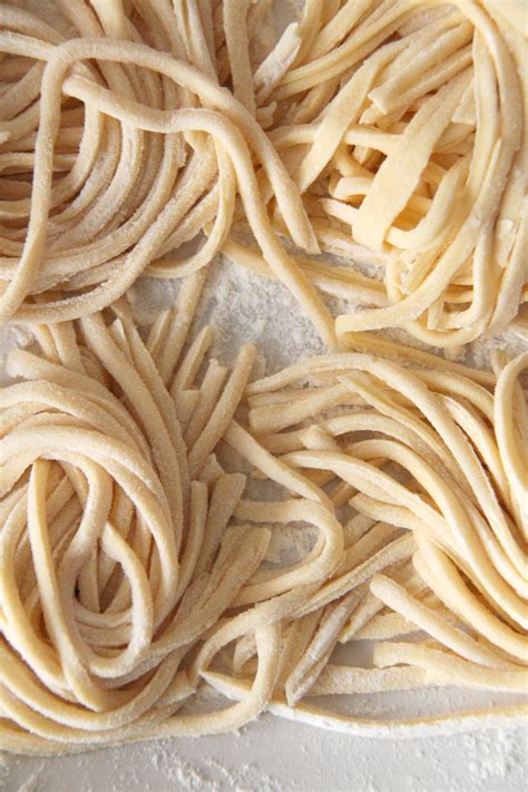 SquisitoO Tonnarelli Cacio E Pepe Le Tour De Main Indispensable