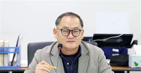 이군수 성남시의원 업무청취 마지막날 환경정책과 질의 통해 “악취저감 및 석면안전관리와 관련 실질적 정책 집행” 주문
