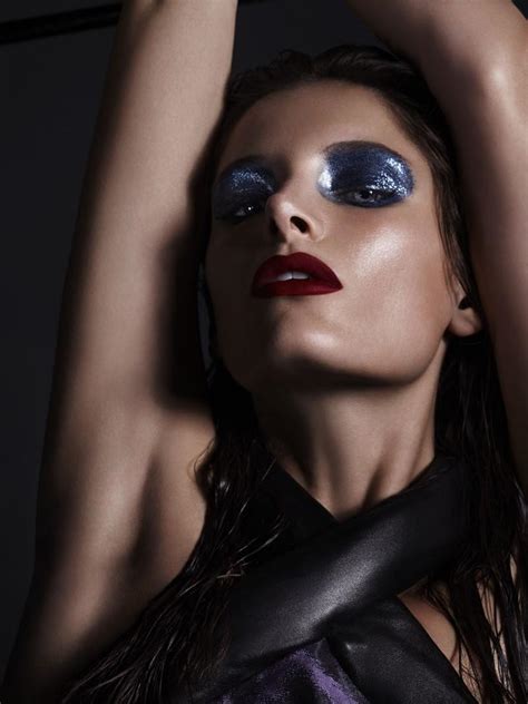 Elite Model Management Toronto Ava Smith In Novembers Flair Magazine