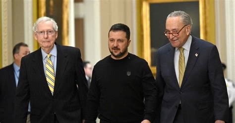 USA Sprawa funduszy dla Ukrainy wisi na włosku RMF 24