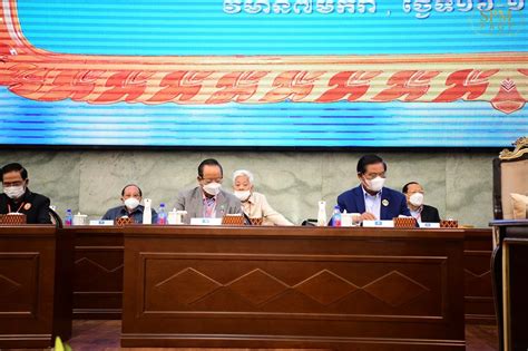 សម្ដេចតេជោ ហ៊ុន សែន អញ្ជើញបើកសន្និបាត វិសាមញ្ញគណបក្សប្រជាជនកម្ពុជា Empire News Network