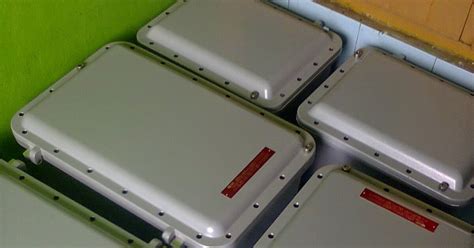 Supplier Produk Explosion Proof Indonesia Enclosure Junction Box Explosion Proof Box Panel