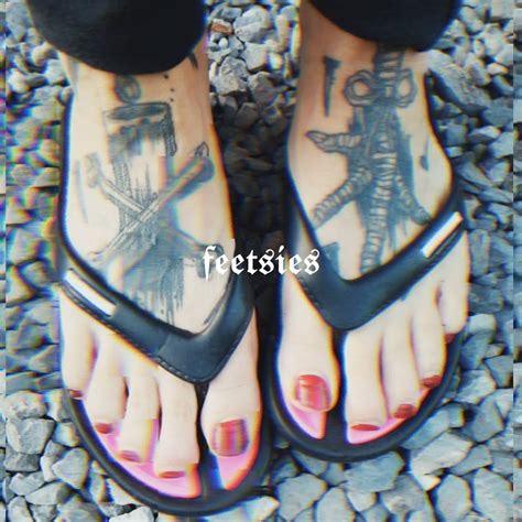 Feetsies By Annaapollonia On Deviantart
