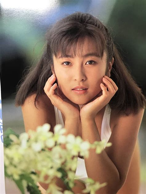 かとうれいこさん当時物雑誌グラビア写真集など9ページ“セクシーグラビア ランジェリー ”b 986 中古 のオークション落札情報