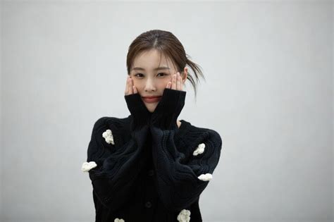 221001 8d Naver Post Kang Hyewon General Idea 2022 Fw Photoshoot Kpopping