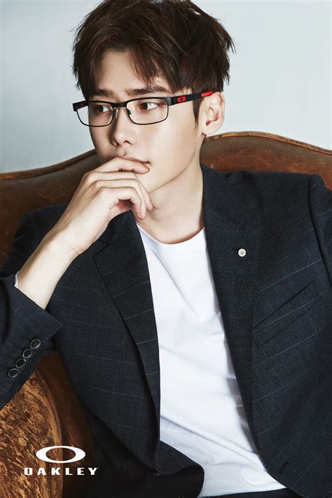 Lee Jong Seok For Oakley Lee Jong Suk Foto 37822858 Fanpop