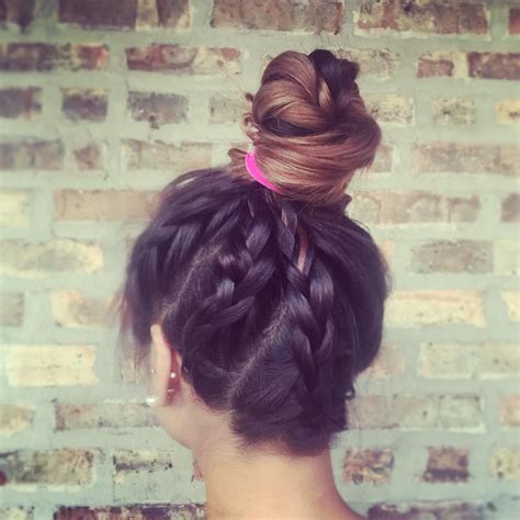 Best Workout Hairstyles Hair Tips For The Gym Teen Vogue
