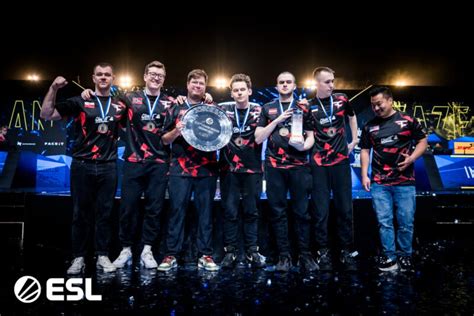Faze Clan Assume A Lideran A Na Corrida Pelo Intel Grand Slam S
