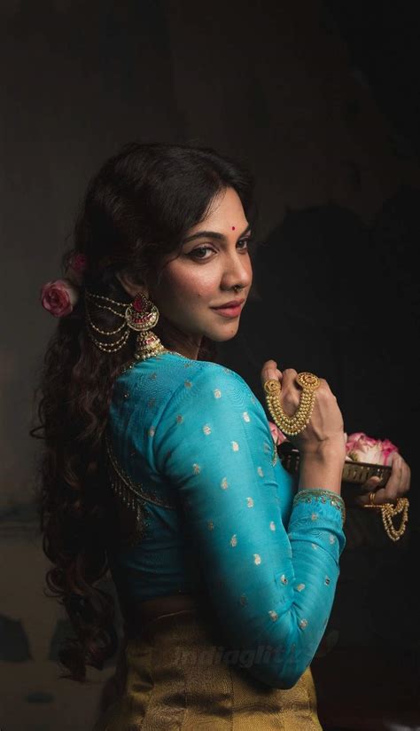 Madonna Sebastian Photos Malayalam Actress Photos Images Gallery Stills And Clips