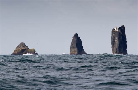 Thridrangaviti Lighthouse Iceland One Of The Most Isolated