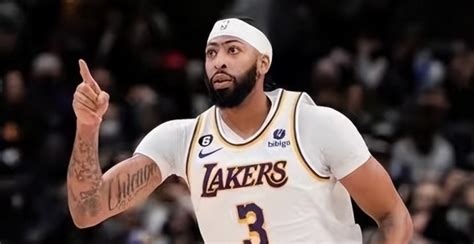 詹眉合砍43＋23＋8＋10帽！湖人爆冷胜灰熊取开门红，八村成替补奇兵腾讯新闻