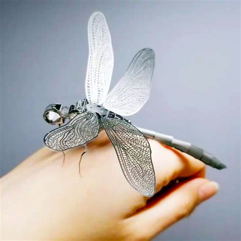 แบทช์การวาดแบบจำลอง 3 มิติต่อสู้ป 3d สามมิติจิ๊กซอว์ประกอบรุ่นซีดานโลหะ
