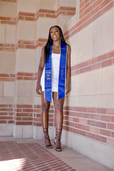 Michaela Onyenweres Feet