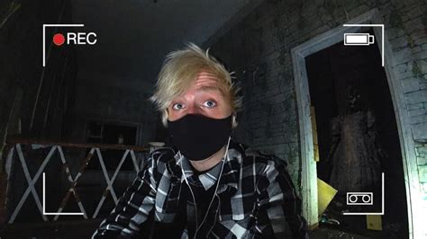 В ДОМЕ С ДЕМОНОМ УСТАНОВИЛ КАМЕРЫ/INSTALLED CAMERAS IN THE HOUSE WITH A ...