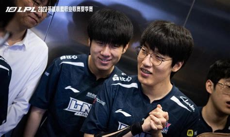 【英雄联盟】lng惨遭1 7的ig横扫，打野状态不佳引发热议，管泽元锐评：像新人 3楼猫